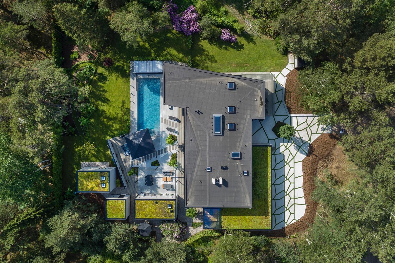 Bergmans hem - en unik villa på på den "svenska Rivieran ...